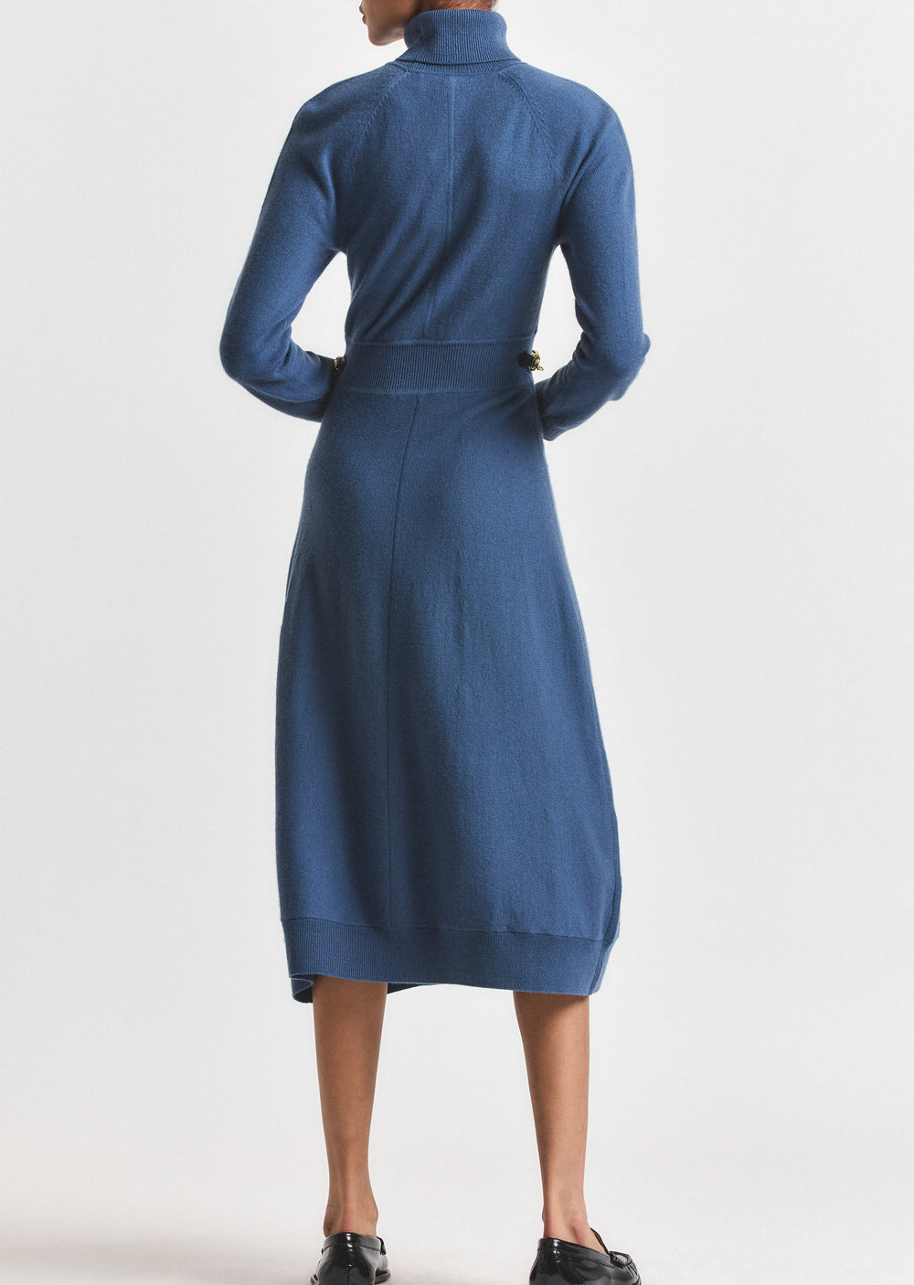 Becky Raglan Horsebit Sweater Dress - Slate – Derek Lam